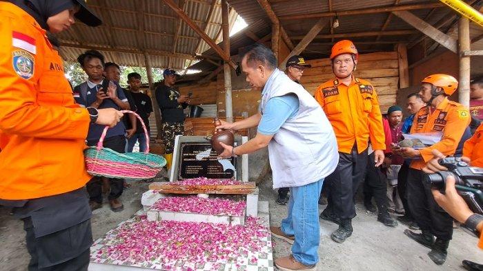 Evakuasi Dihentikan, 8 Penambang Emas yang Terjebak di Lubang Galian di Banyumas Dinyatakan ...