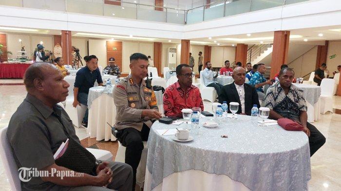 Frans Pekey: Orang Papua Tidak Perlu Lagi Berbicara Merdeka atau ...