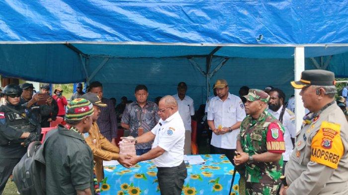 DPMK Tolikara: Minggu Depan Semua Kampung Sudah Terima Dana Desa ...