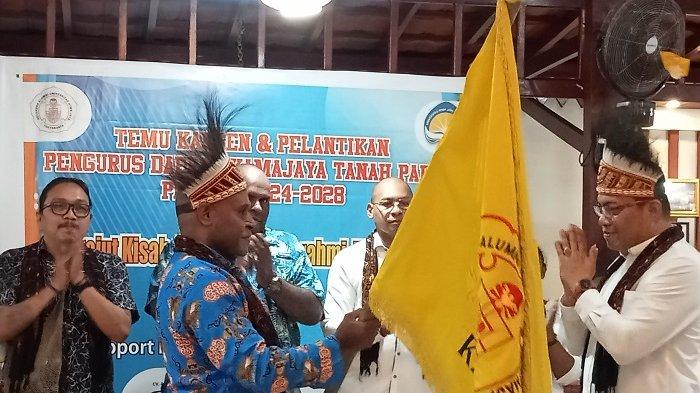 Kamajaya Hadir di Papua, Methodius Kossay Dikukuhkan Sebagai Ketua Umum ...