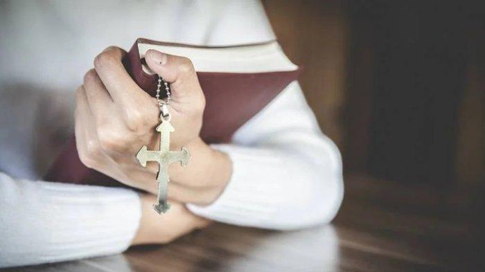 Doa Tobat Katolik: Bahasa Indonesia dan Inggris - Tribun-papua.com