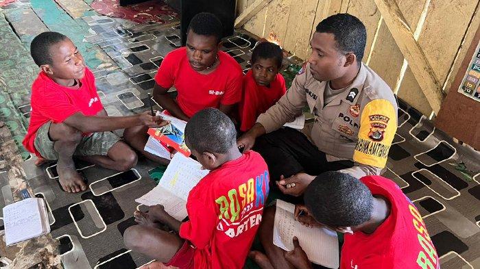 Semangat Briptu Stefanus, Bentuk Generasi Unggul di Intan Jaya Melalui ...