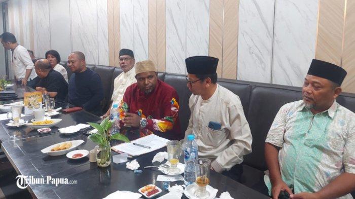 MUI dan Ormas Islam Papua Tolak Keputusan Mendagri, KH Saiful Islam Al Payage Harus Dilantik ...