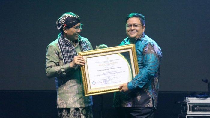 Berhasil Tangani Ketertinggalan di Daerah, Kabupaten Nabire Terima ...