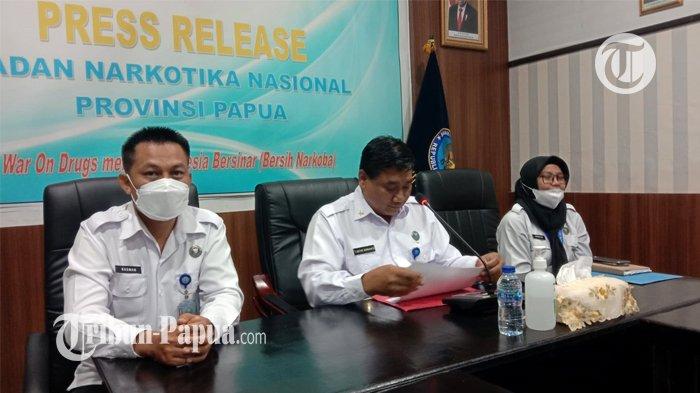 Wujudkan Indonesia Bersih Narkoba 2024, BNNP Papua Dorong Masyarakat Proaktif Laporkan - Tribun ...