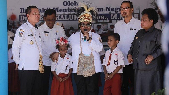 Dua SD Negeri di Kabupaten Jayapura Ini Jadi Pilot Project Program MGB Prabowo-Gibran - Tribun ...