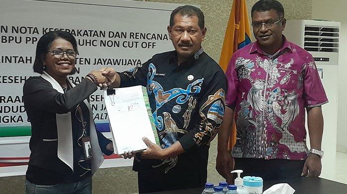 Pemkab Jayawijaya-BPJS Kesehatan Cabang Wamena Teken MoU Layani ... Pemkab Jayawijaya-BPJS Kesehatan Cabang Wamena Teken MoU Layani ...