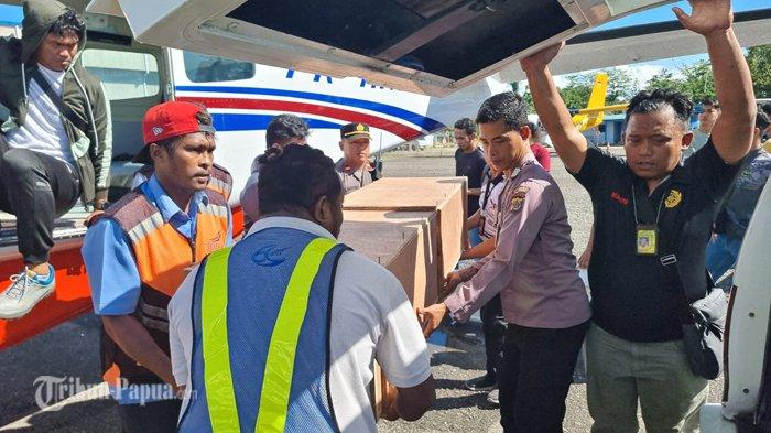 UPDATE! Jenazah Korban Penembakan di Puncak Dievakuasi ke Timika - Tribun-papua.com