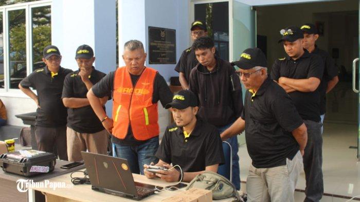 Tingkatkan Skill, Lanud Timika Gandeng APDI Latihan Penggunaan Drone ...
