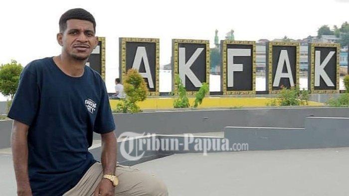 John Yewen, Sosok Humoris Menjadi Pioner Komika Papua - Tribun-papua.com