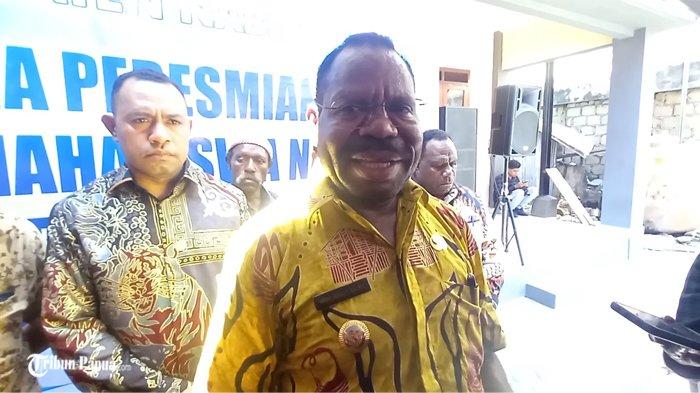 Mahasiswa Nabire Mau Dapatkan Bantuan Pendidikan? Ini Pesan Bupati ...