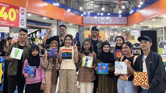 Pengunjung Antusias Berburu Diskon dan Belajar Seni Mural di Gramedia ...