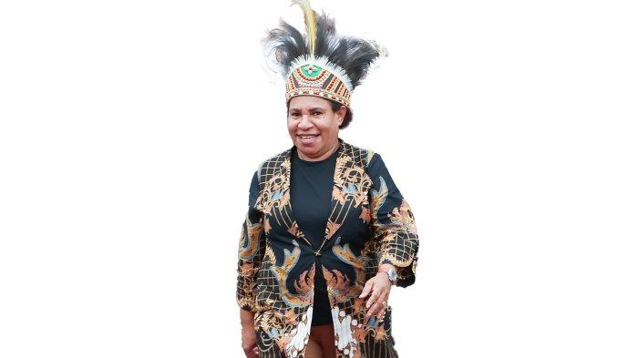 Profil Helda Richarda Ambay, Komisioner KPU Papua Selatan - Tribun ...