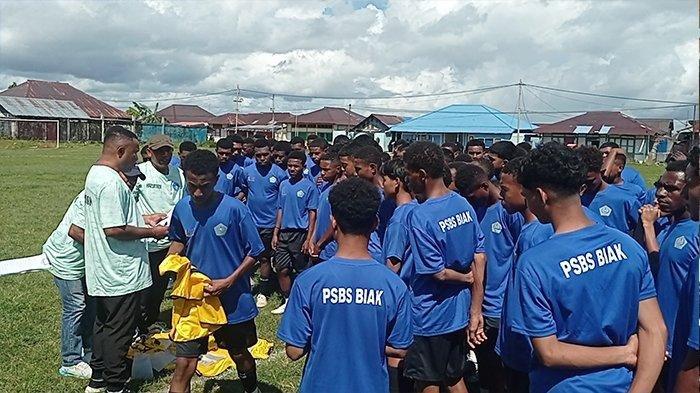 PSBS Biak Seleksi 128 Anak Papua di Sorong untuk Elite Pro Academy ...