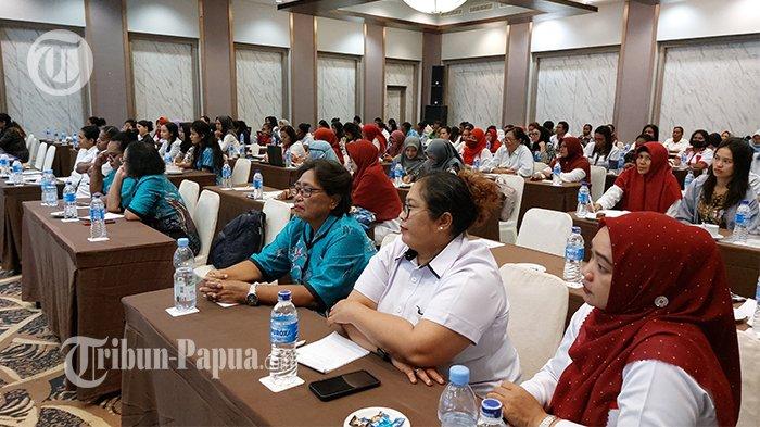 Dukung SDM Pendidikan, Dinas Pendikan Kota Jayapura Gelar Bimtek Literasi Bagi 100 Guru SD ...