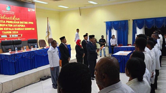 Tahapan Pilkada Papua 2024, KPU Kabupaten Jayapura Papua Lantik PPD di ...