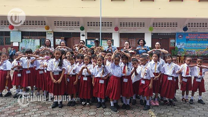 Frans Pekey: Guru Harus Cipatakan Proses Belajar yang Menyenangkan ...