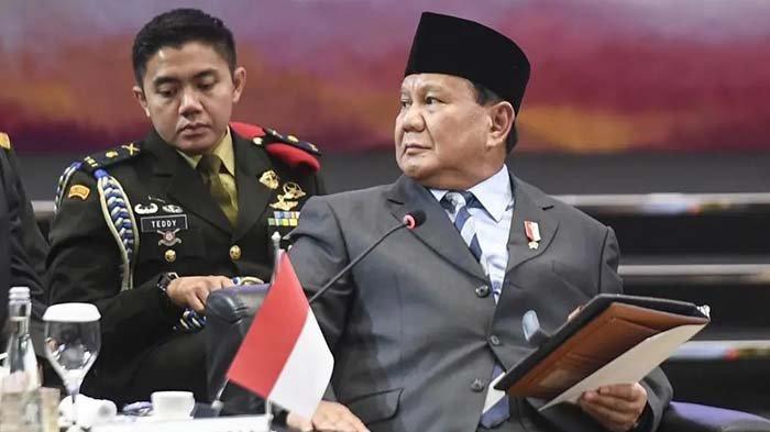 KARIER Mayor Teddy, Ajudan Prabowo yang Diangkat Jadi Sekretaris Kabinet: Melanggar Peraturan ...
