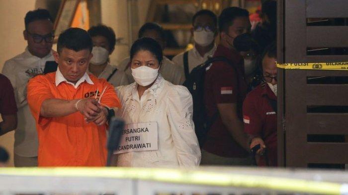 Putri Candrawathi Bikin Rekening atas Nama Brigadir J dan Bripka RR ... Putri Candrawathi Bikin Rekening atas Nama Brigadir J dan Bripka RR ...