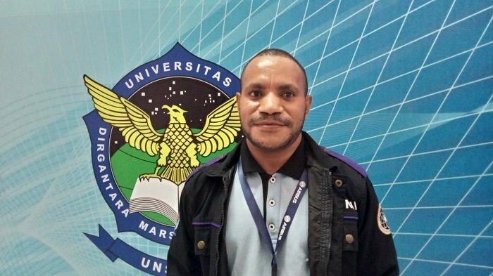 Sadrak Nawipa, Penerima Beasiswa YPMAK Kini Praktik Penerbangan usai ...