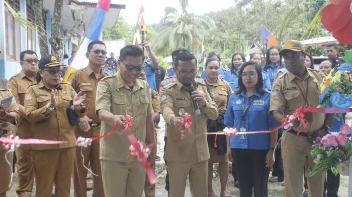 Resmikan Gedung SMA 3 Biak, Wabup: Dengan Fasilitas Memadai, Kita ...