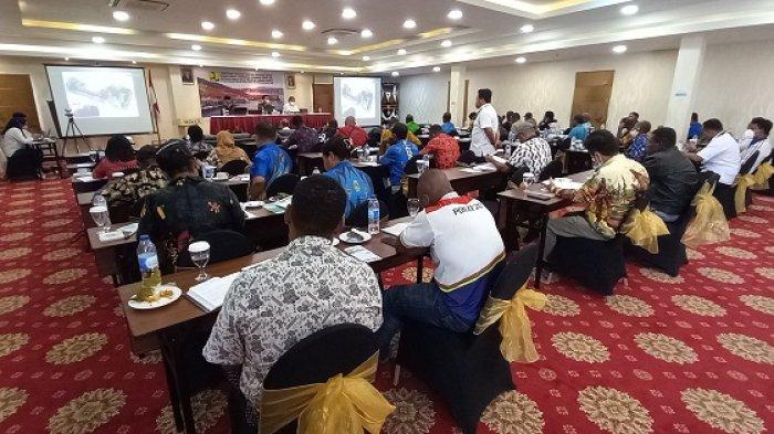 Masyarakat Diminta Jaga Kelestarian Danau Sentani, Joko Sunaryo: Punya Nilai Strategis - Tribun ...