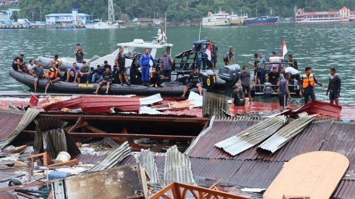 Kafe Roboh Akibat Gempa di Jayapura Papua, 4 Orang Dilaporkan Tewas ... Kafe Roboh Akibat Gempa di Jayapura Papua, 4 Orang Dilaporkan Tewas ...