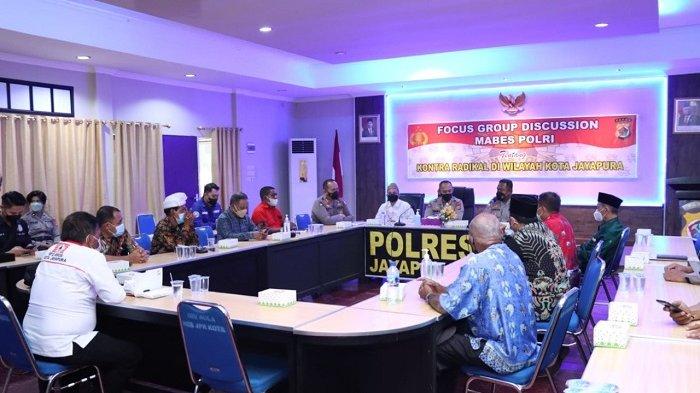 Polda Papua Ajak Warga Kota Jayapura Lawan Paham Radikalisme dan Terorisme - Tribun-papua.com