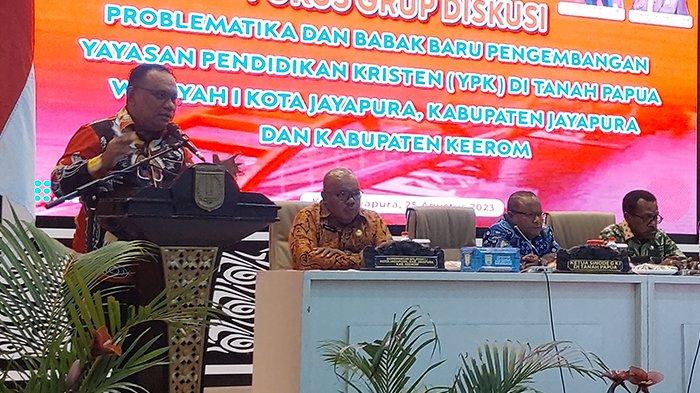 Jhon Betaubun Serukan Evaluasi Kinerja Kepala Sekolah YPK di Papua: Demi Kemajuan Pendidikan ...