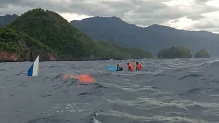 Kronologi Longboat yang Angkut 15 Orang Tenggelam, Dihantam Ombak ...