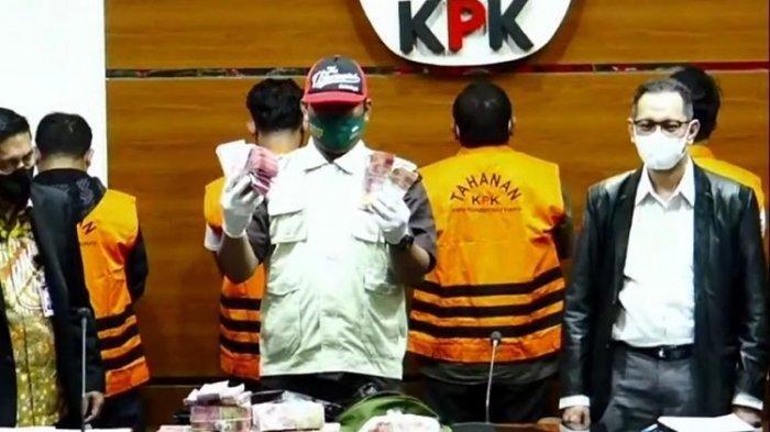 Hakim dan Panitera serta Pengacara Terjaring OTT di Surabaya, Komisi ...