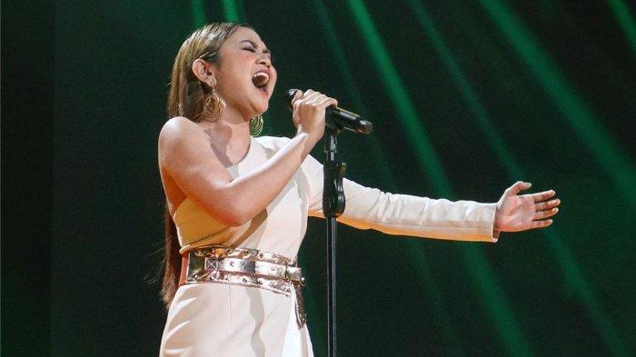 Mahalini Tampil Memukau di Spektakuler Show Indonesian Idol, Judika ...