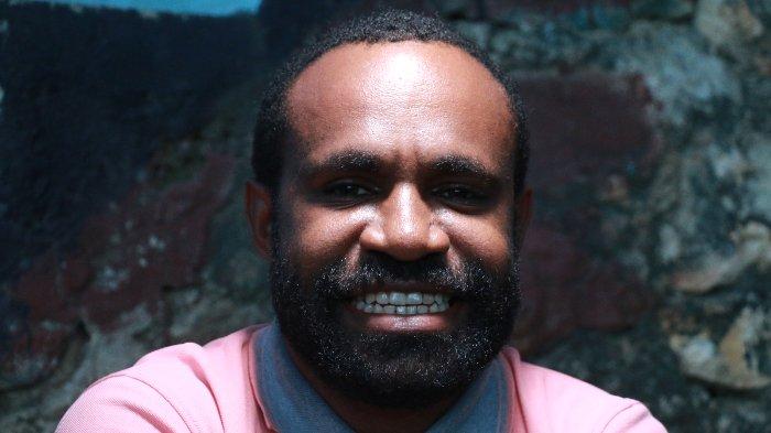 Ceritakan Papua Lewat YouTube, Nies Tabuni Ingin Daerahnya Dikenal ...