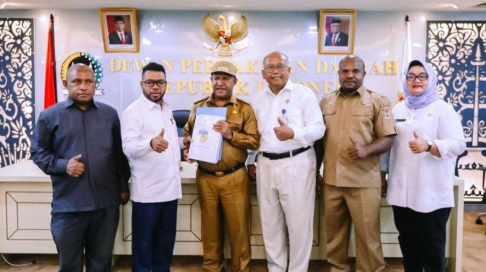 Spei Yan Bidana Bidani Provinsi Papua Timur Lewat Pemekaran Pegunungan ...
