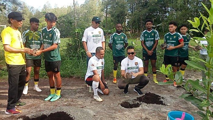 Mengenal Pohon Bintangur di Mile 21 PT Freeport Indonesia: Umur Panjang ...