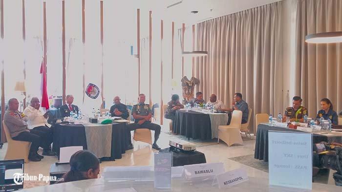 Polri Siapkan Pesawat dan Kapal untuk Menyukseskan Pilkada Papua - Tribun-papua.com