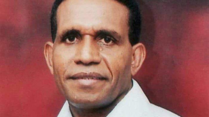 Sosok Septinus Saa, Salah Satu Calon Kuat Rektor Universitas ...