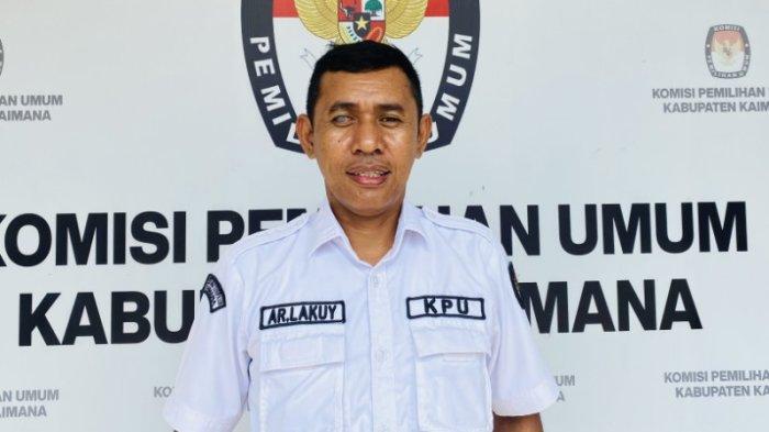 KPU Kaimana, Fasilitasi APK dan Bahan Kampanye untuk Kedua Paslonkada - Tribunpapuabarat.com