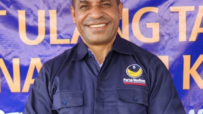 Agustinus Tenau Pastikan Maju Pilkada Maybrat: Buktinya Sudah Daftar di ...