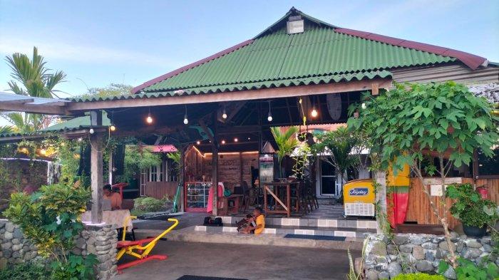 Amban Beach House, Sensasi Menginap di Tepi Pantai Amban Manokwari ...