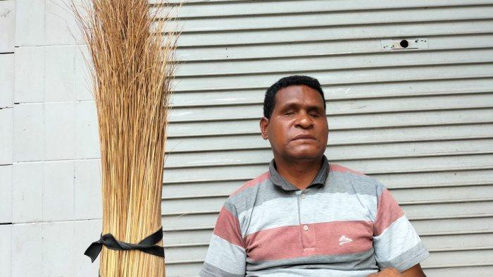 Perjuangan Ayah Tuna Netra untuk Keluarga, Tiap Hari Keliling Kota ...