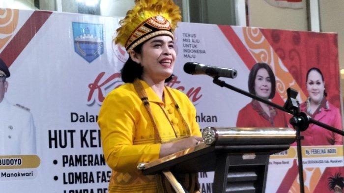 Dekranasda Manokwari Gelar Peragaan Busana Batik, Sentuhan Modern ...