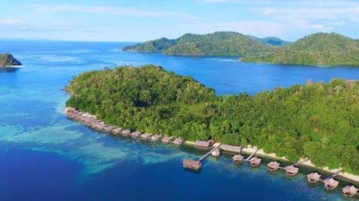Tawarkan Fasilitas Menarik, Ini Daftar Resort Raja Ampat yang akan ...