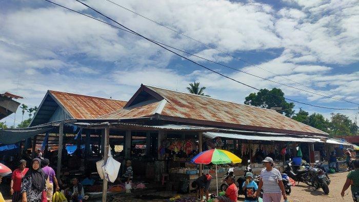 Pedagang Pasar Kenangan Ransiki Minta Penambahan 80 Kios Sebelum Direlokasi - Tribunpapuabarat.com