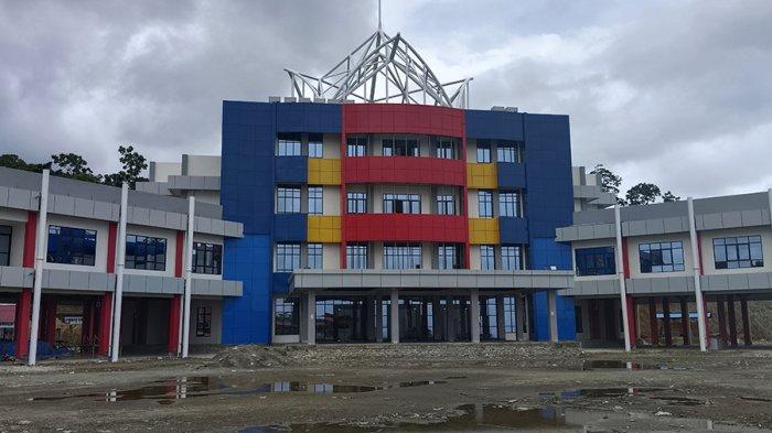 Markus Waran Minta PLN Suplai ke Kantor Baru Bupati Manokwari Selatan ...