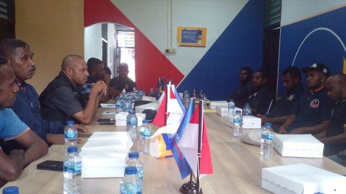 Agustinus Tenau Klaim Puluhan Kader Parpol Lain Pindah ke NasDem ...