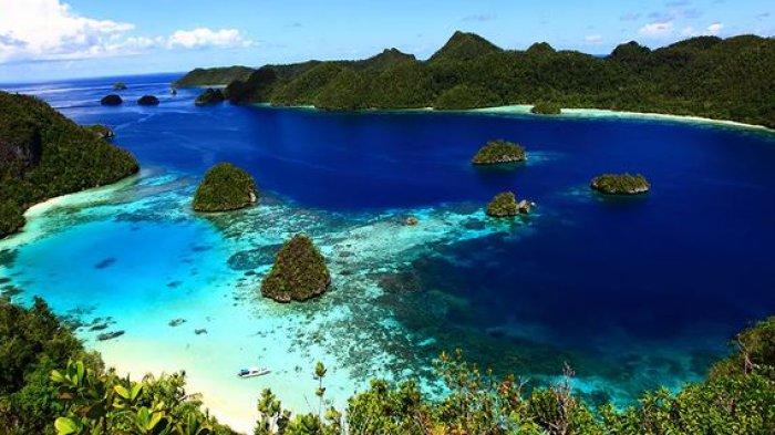 Mengapa Wisata Raja Ampat Mahal? Ternyata Ini Alasannya ...