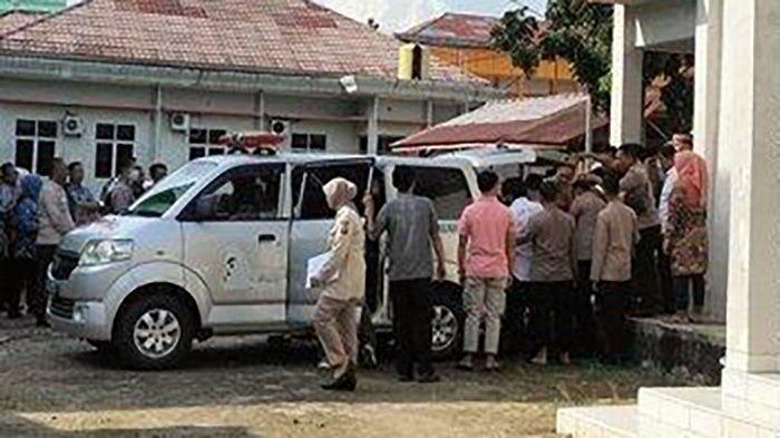 Ada Luka Tembak di Kepala, Polisi di Musi Rawas Ditemukan Meninggal Dalam Mobil - Halaman all ...