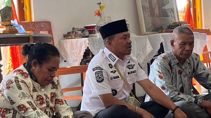 Utayoh Jilid II Silaturahmi ke Raja Wertuar, Untung Tamsil: Kami Mohon Doa Restu ...