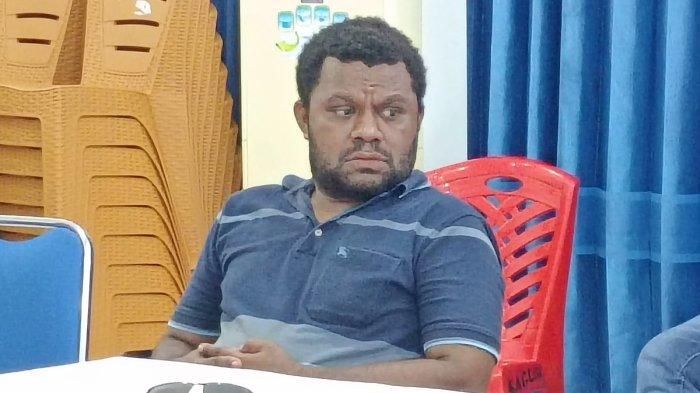Yohanen Inyomusi Soroti Minimnya PAD Pemkab Mansel - Tribunpapuabarat.com